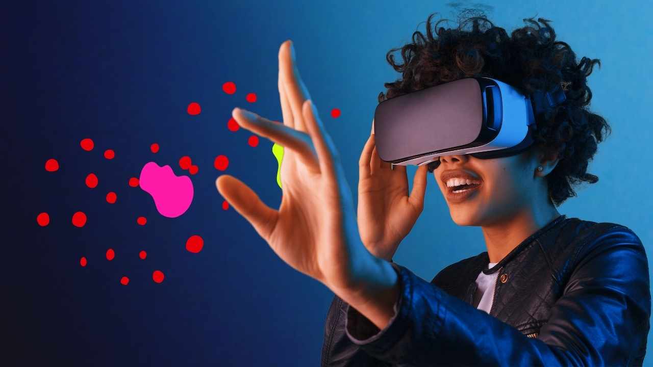 Virtual Reality used to work from home - Logitell